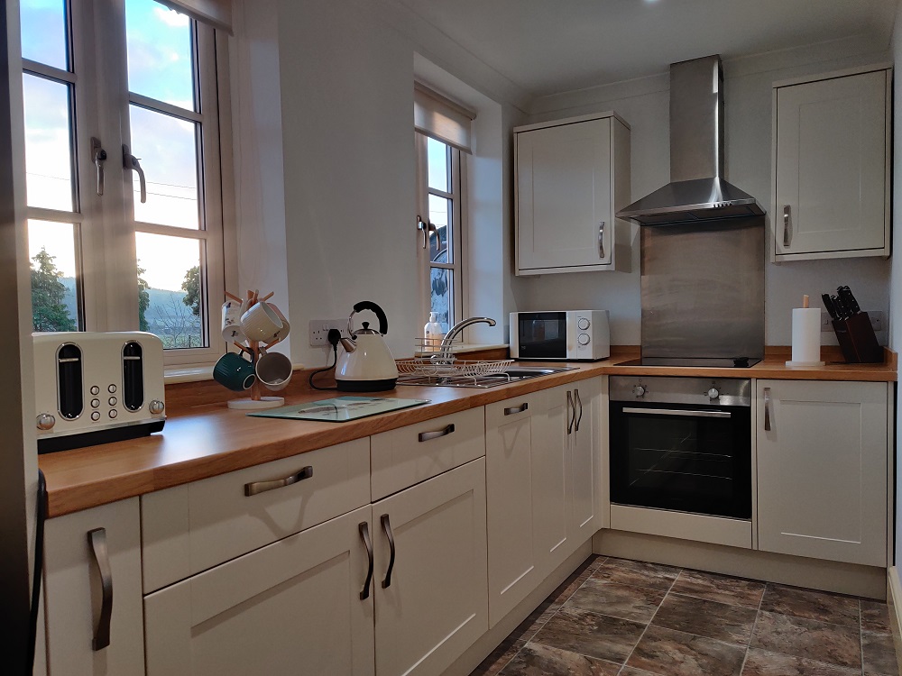 The Waiting Room - Stoke Edith Station - Railway Station Cottages